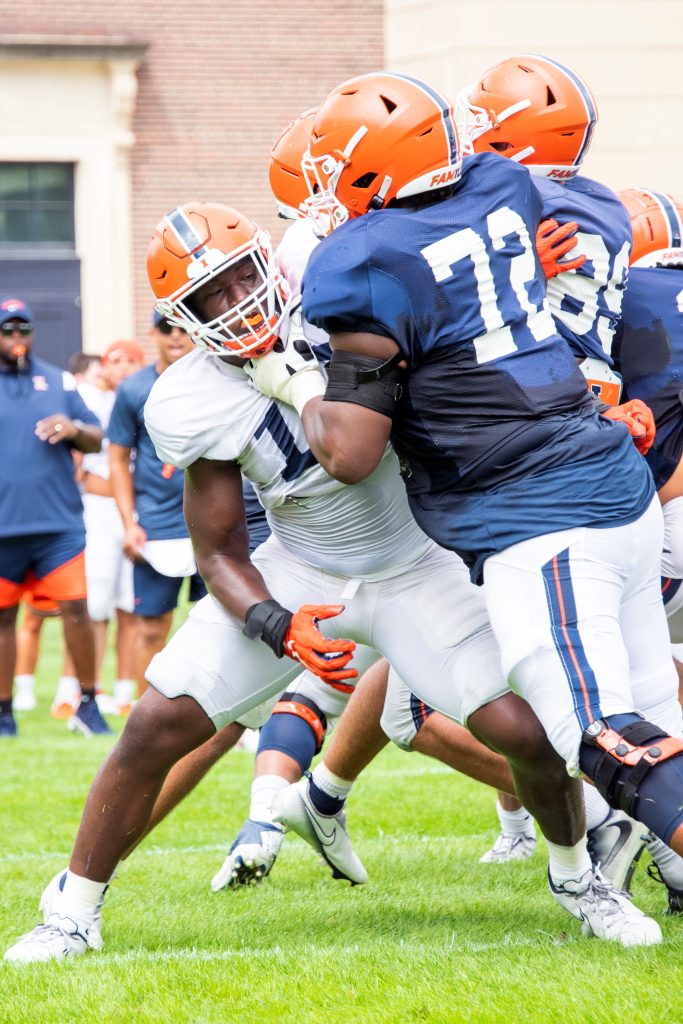 Holmes Injury Forces Illini Freshmen Into Bigger Responsibility ...