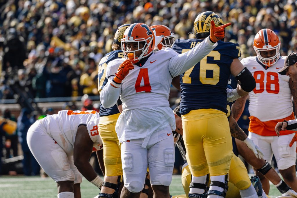 ReliaQuest Bowl Notebook: Newton’s Clearwater Crew Secured As Many 100 Tickets; Illini OC Lunney ...