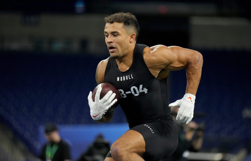 Illini Leading Rusher Chase Brown Headed to Cincinnati as 5th Round ...