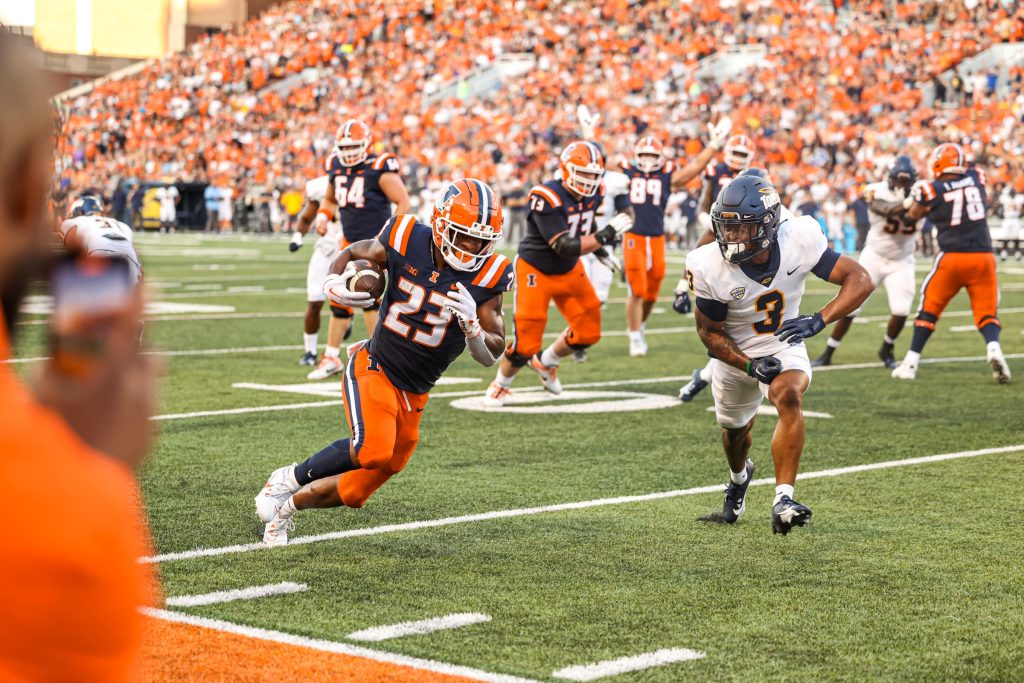 Illini Film Review - Illinois 30, Toledo 28 - Lunney’s On-Script & Off ...