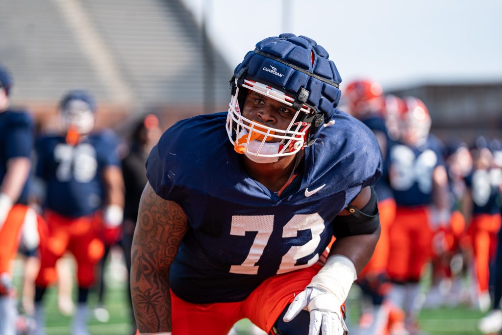Illini OL Zy Crisler Expected To Play in Citrus Bowl Despite Being in ...