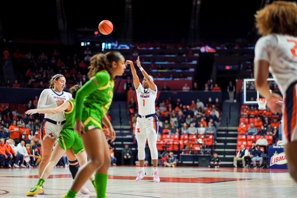 Illini Women Hold Off Oregon To Extend Home Win Streak, 64-59 ...