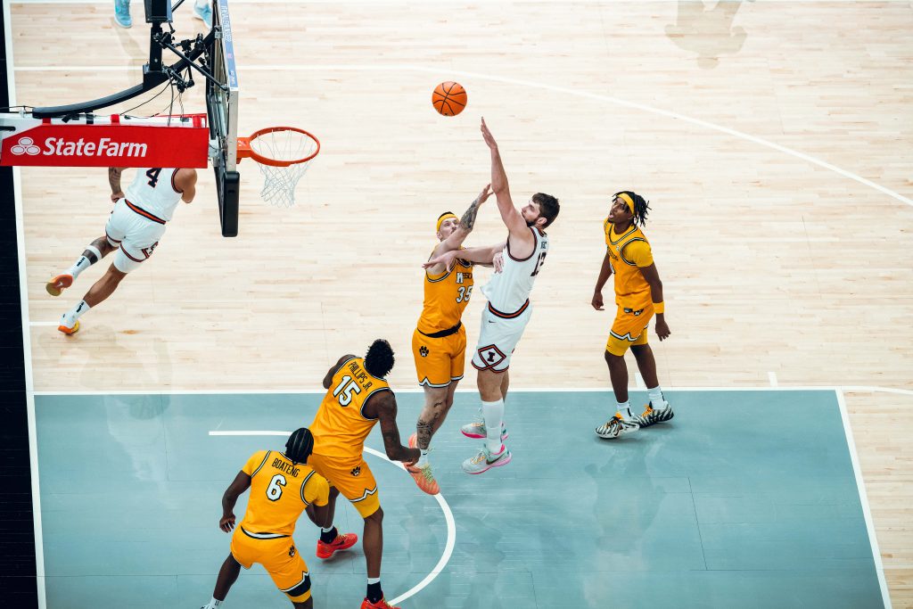 Rare Normality in Braggin’ Rights Game Blowout: No. 20 Illini Handle ...